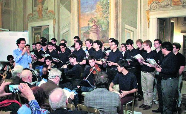 Un colegio en Roma donde solo se habla latín | El Correo