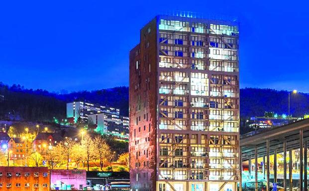 A palos hasta el cielo | El Correo