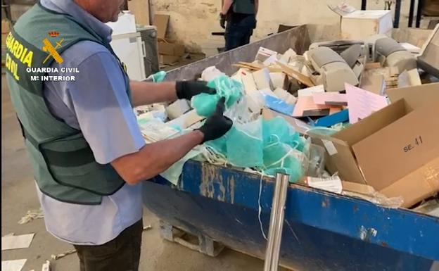 300.000 mascarillas intervenidas y catorce detenidos por vender ...