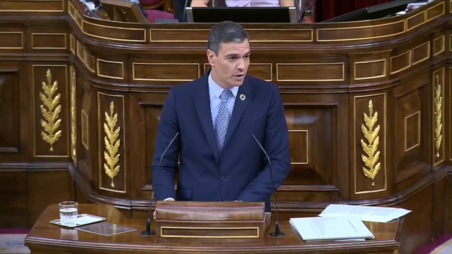 Sánchez anuncia sendos impuestos a las grandes empresas energéticas y ... Sánchez anuncia sendos impuestos a las grandes empresas energéticas y ...