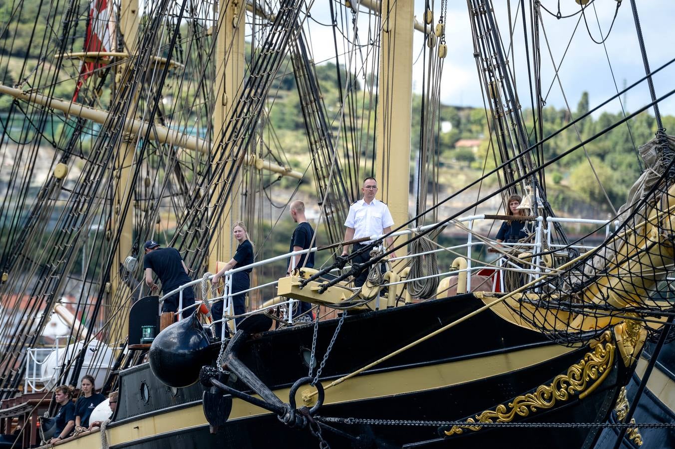 Fotos: El buque escuela Georg Stage llega a Bilbao | El Correo