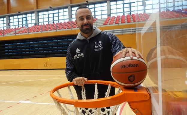 Manu Moreno: «Intento ser el entrenador que a mí me gustaría tener como ...