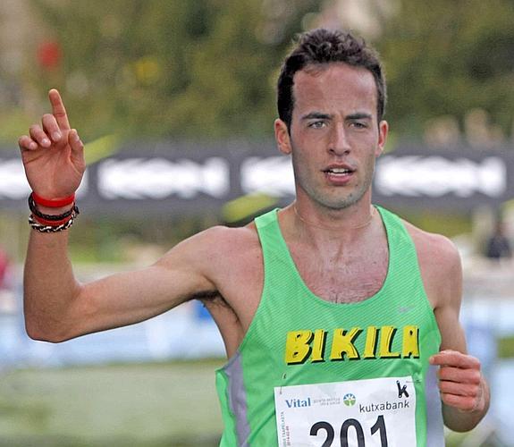 Iván Fernández se cita con el maratón | El Correo