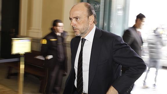 El avión de Ronaldo le cuesta el puesto a Javier Monzón, expresidente ...